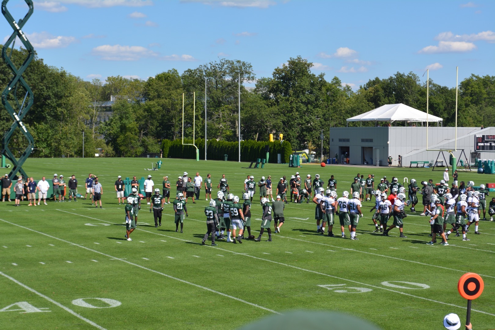 New York Jets Hold First Public Practice of 2015 in Florham Park | TAPinto