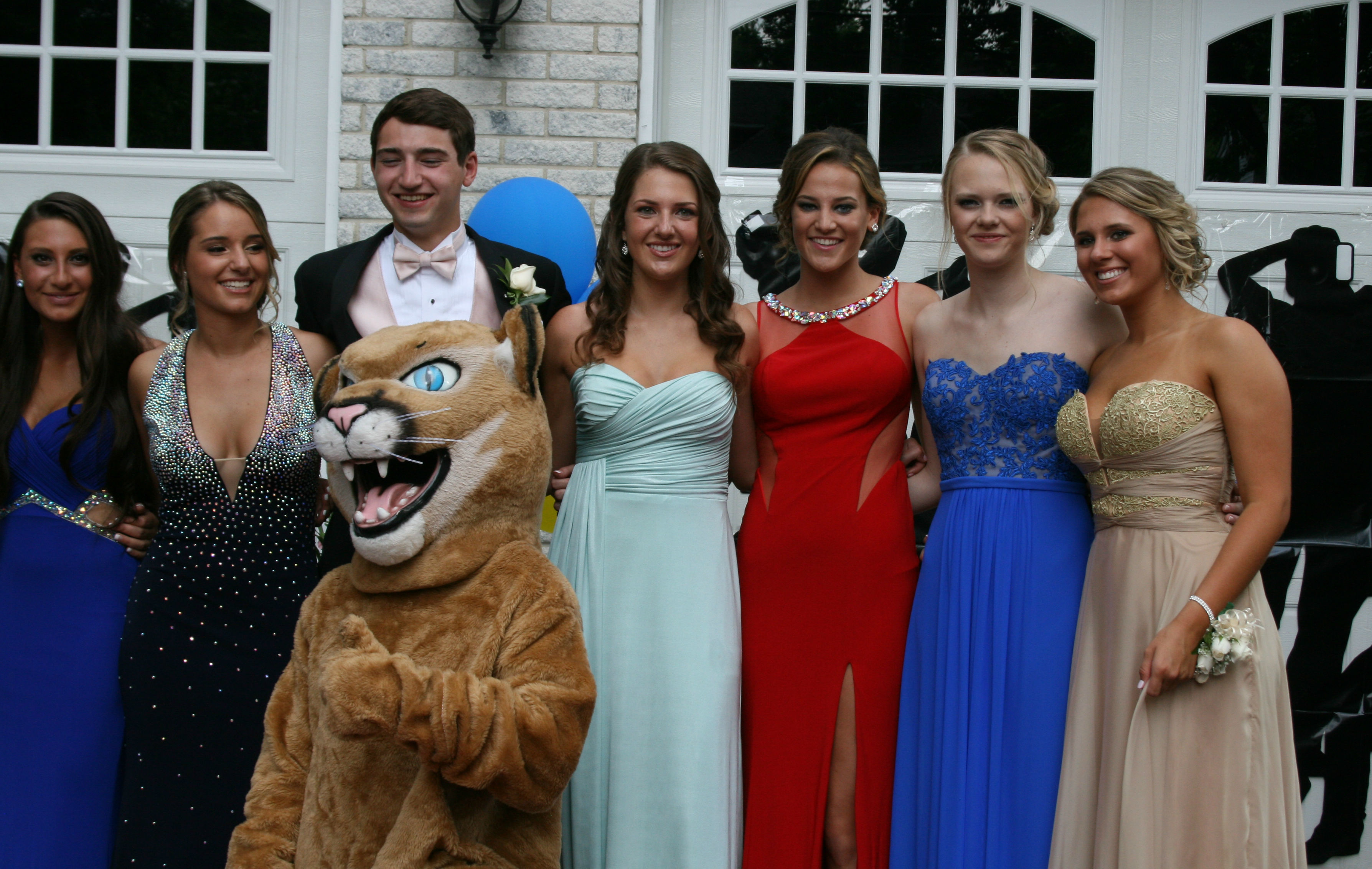 Cranford High School 2015 Senior Prom Photo Gallery - TAPinto