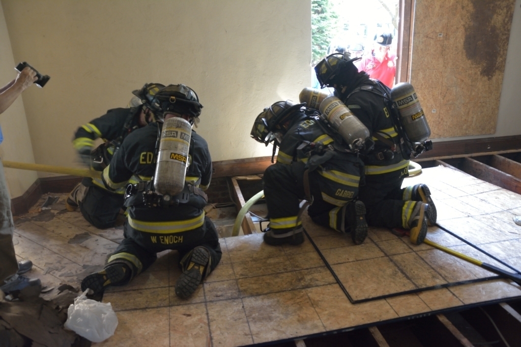 Edison Firefighters Train in Local Home Before Demolition | TAPinto