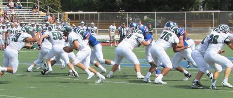 Football: Ridge Wins Sixth Straight, 26-14, Over Elizabeth | Basking ...