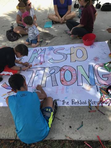 Parkland Moms Club Creates MSD Strong Banner for Marjory Stoneman ...