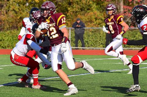 Football: Rahway Beats Summit, 45-37, in 1st Round of State Playoffs ...