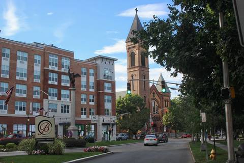 The Green Welcomes New Residents to Bloomfield | Bloomfield, NJ News ...