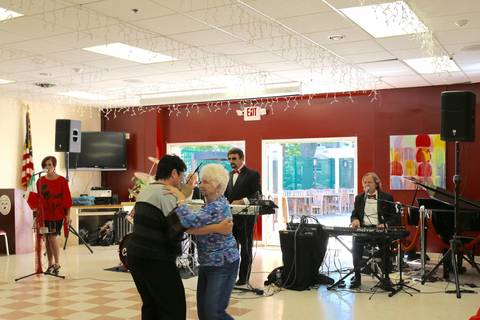 Roselle Park Celebration of European Heritage Festival Attracts Crowd ...